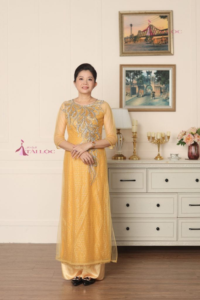 Áo dài bà sui ren vàng 6 tà( ms ) - Best Wedding